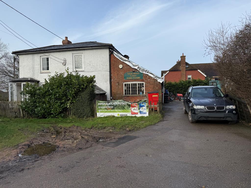 Crossways, Dunsfold Road, Alfold... 3 bed detached house - £380,000
