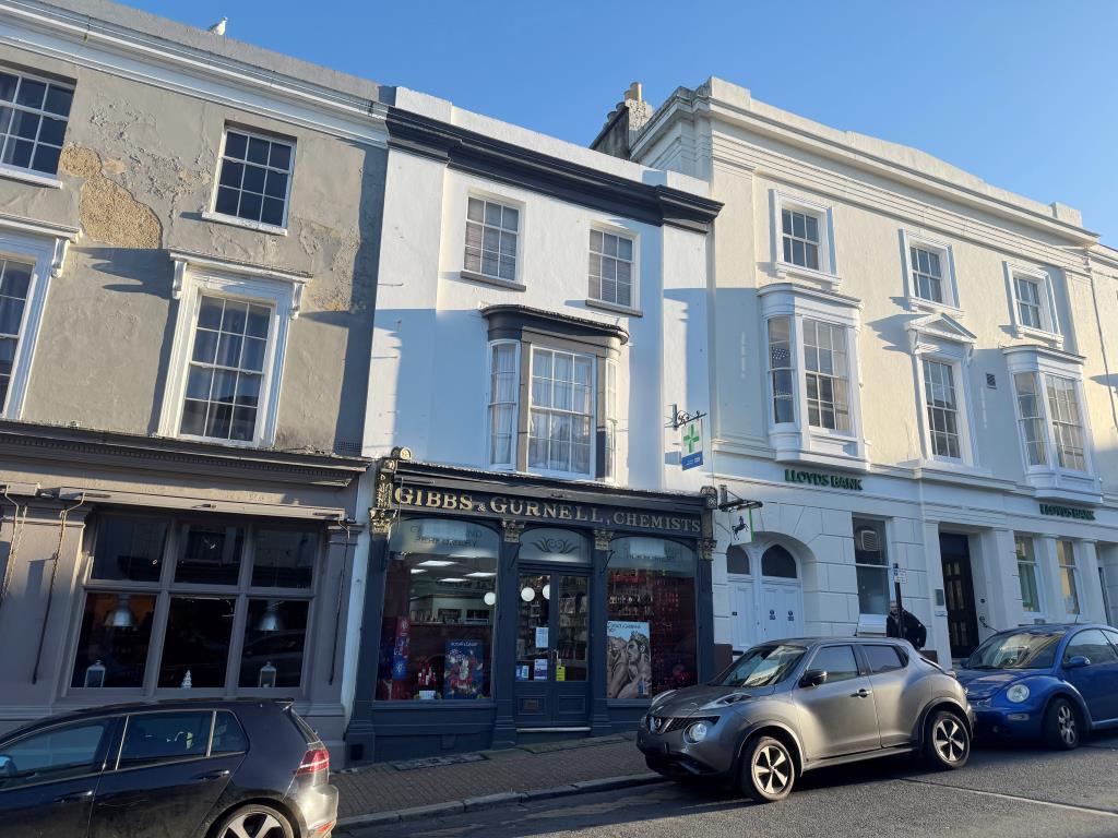 34 Union Street, Ryde, Isle Of Wight 4 bed block of apartments - £280,000