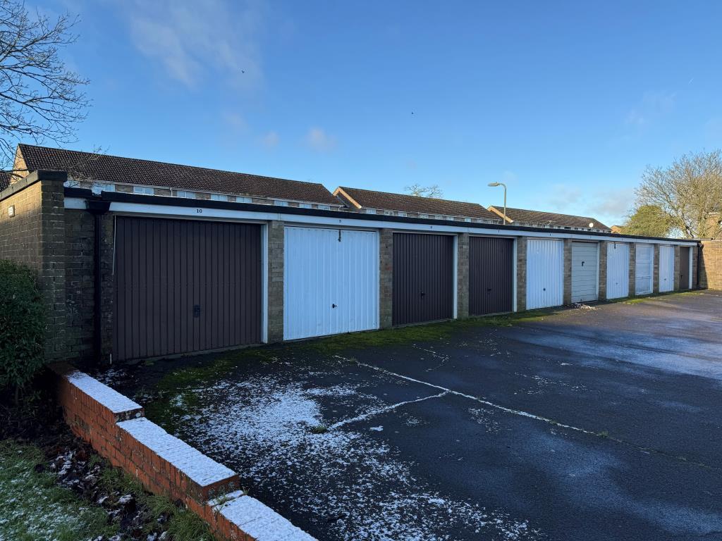 Garages 6, 7, 8, 9 & 10 Duncan Court... Garage - £28,500