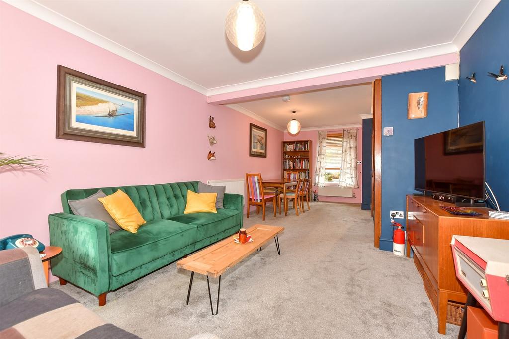 Minnis Lane, Dover CT17 2 bed end of terrace house - £198,000