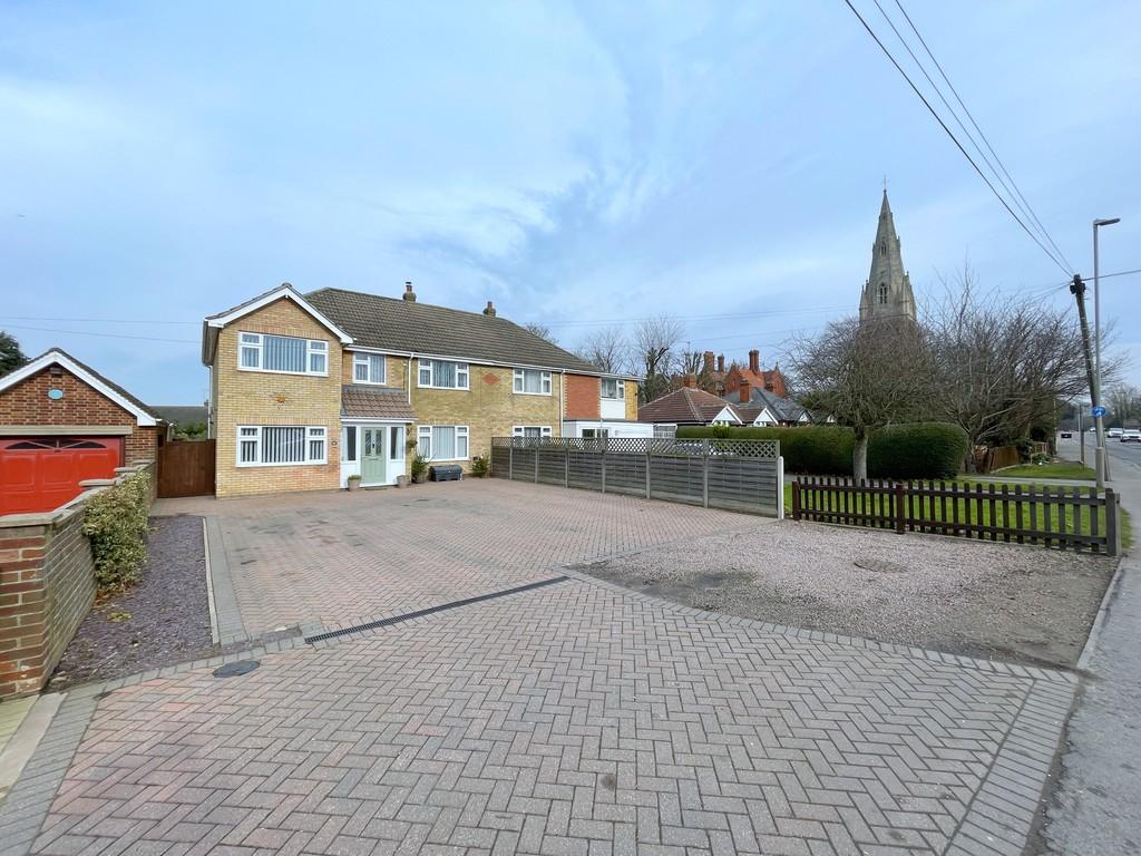 Holbeach Road, Spalding 3 bed semi-detached house for sale - £289,995
