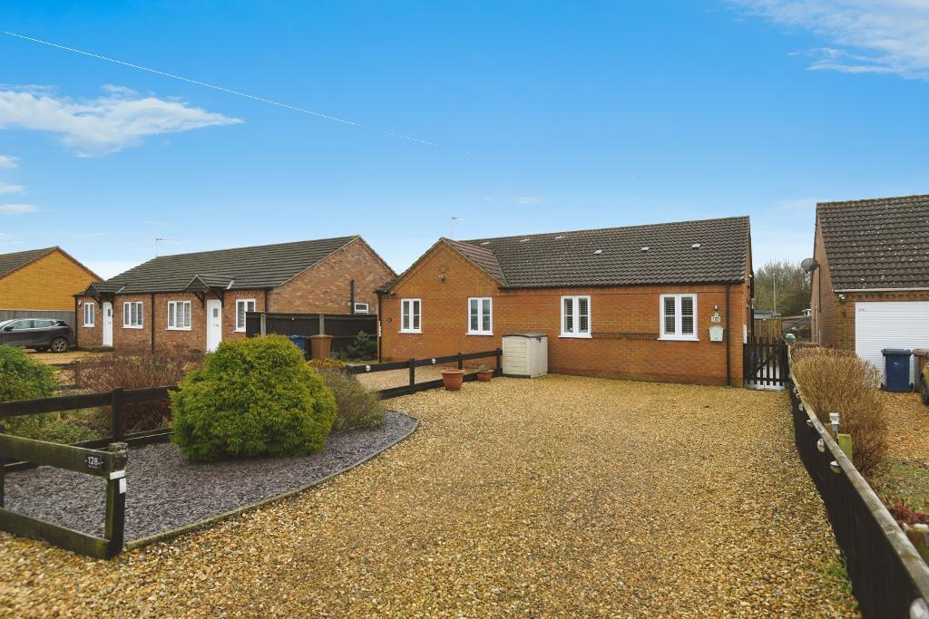 Back Road, Murrow, Wisbech... 2 bed semi-detached bungalow for sale - £ ...