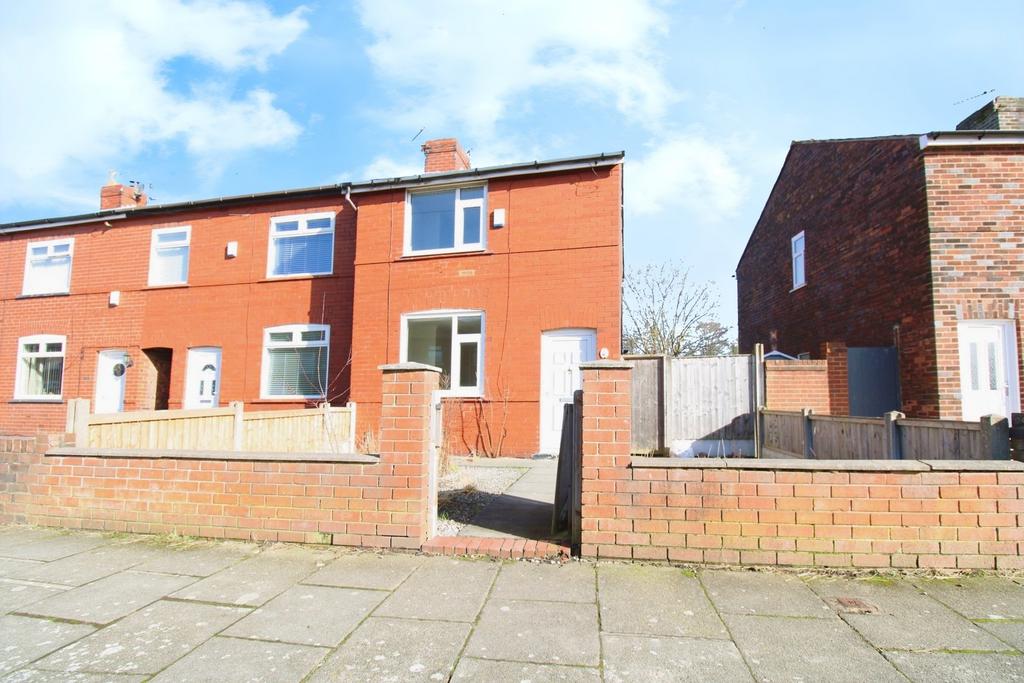 Link Avenue, Merseyside WA11 3 bed house - £775 pcm (£179 pw)