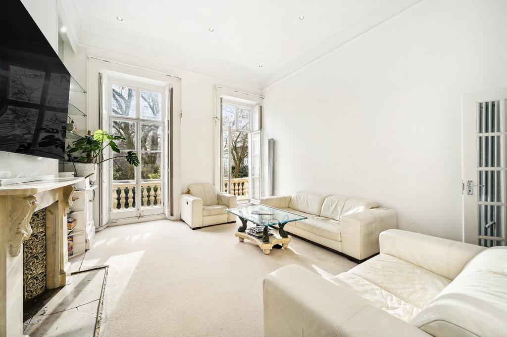 Eccleston Square, London, SW1V 2 bed flat - £4,333 pcm (£1,000 pw)