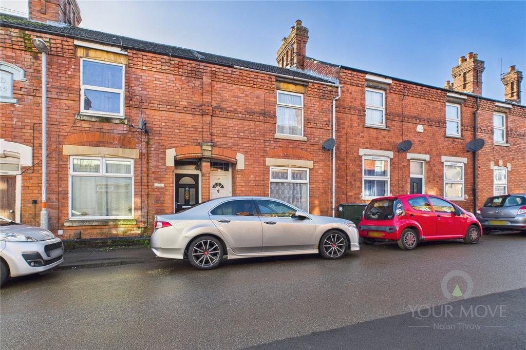 Wellington Street, Northamptonshire NN16 2 bed terraced house for sale - £170,000