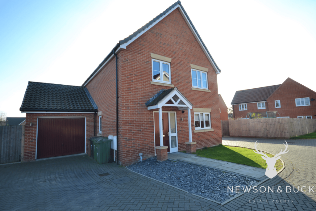 Morello Court, King's Lynn PE30 4 bed detached house - £365,000