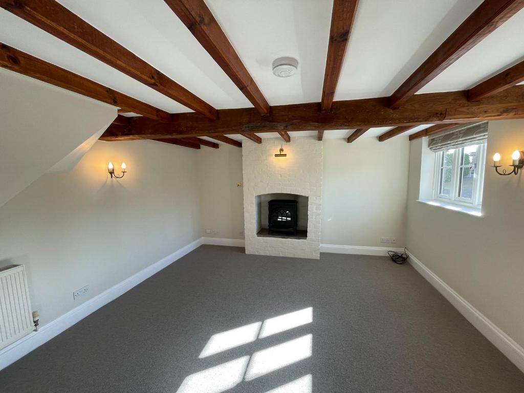 Admington, Shipston-on-Stour 2 bed cottage - £1,250 pcm (£288 pw)