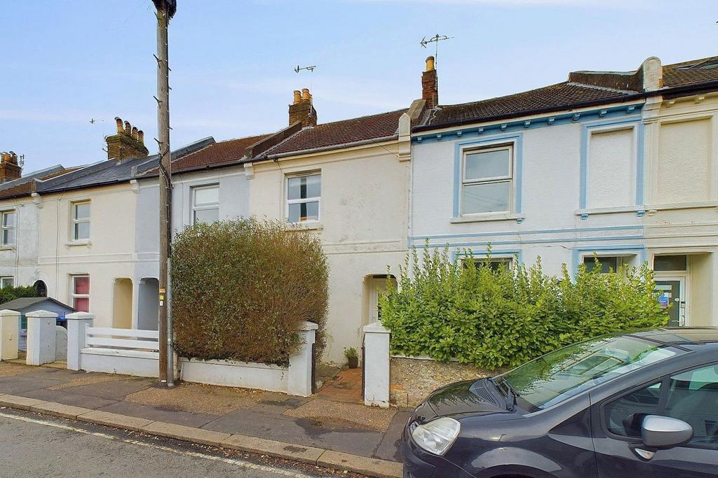 Becket Road, Worthing, BN14 7EY 2 bed terraced house for sale - £340,000