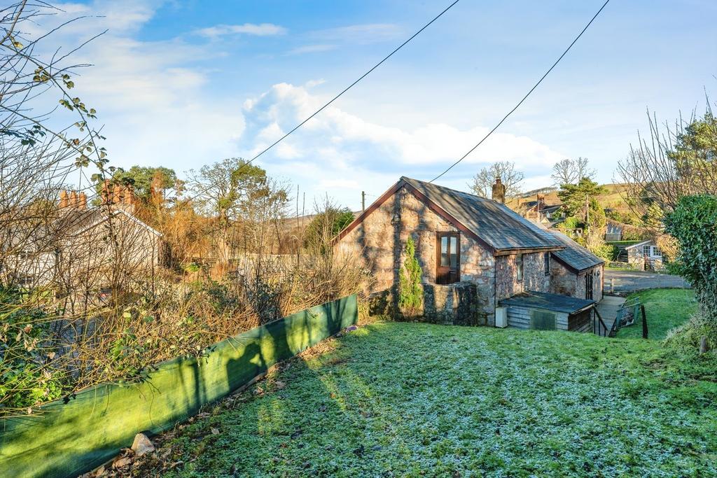 Ruthin LL15 2 bed detached house for sale - £340,000