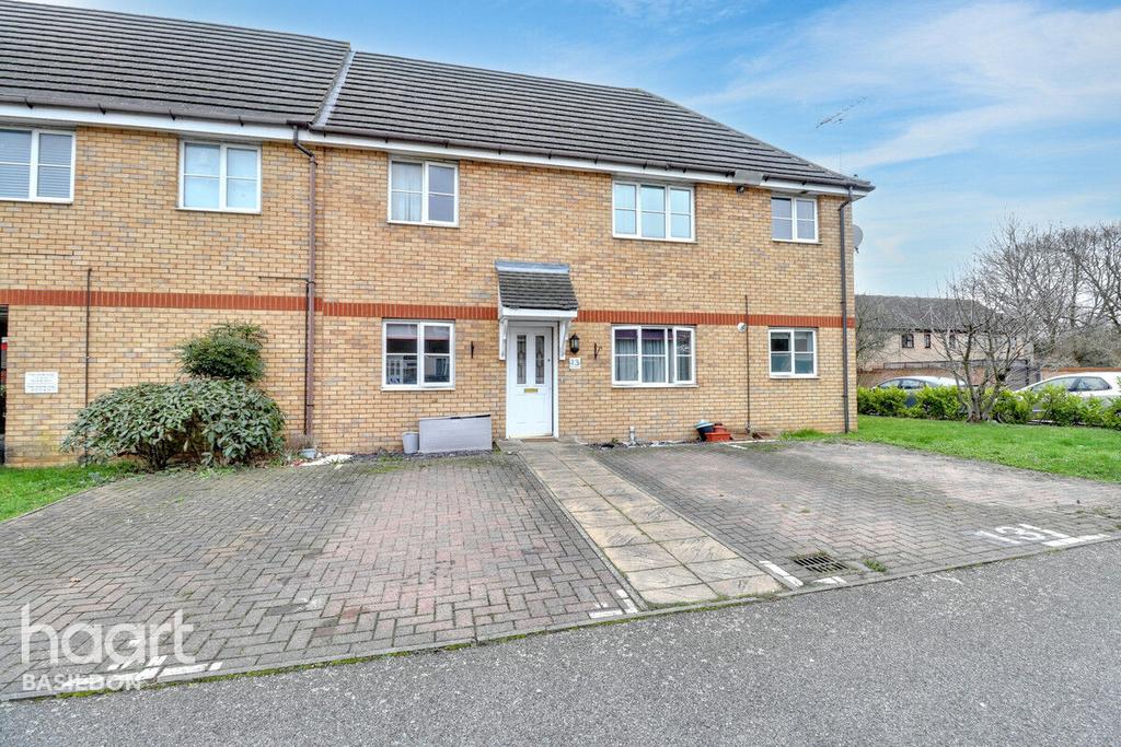 Whitmore Way, Basildon 2 bed apartment for sale - £210,000