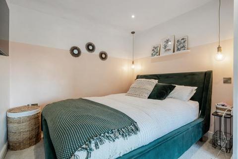 2 Bed Properties With Land For Sale In Uk | OnTheMarket