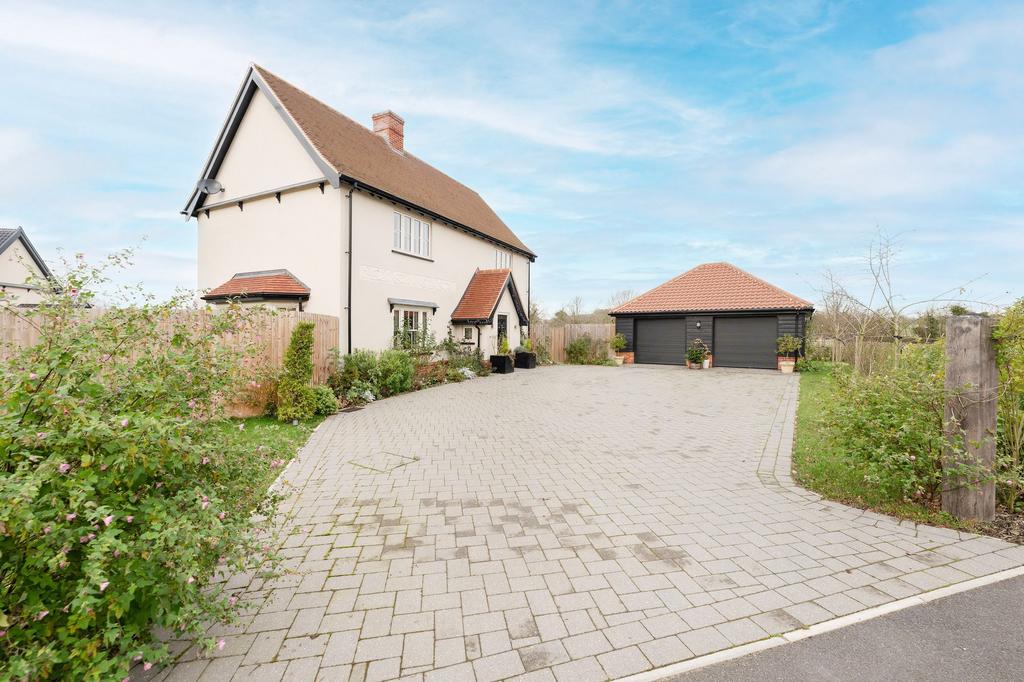 Abbots Way, Diss IP22 4 bed detached house - £700,000