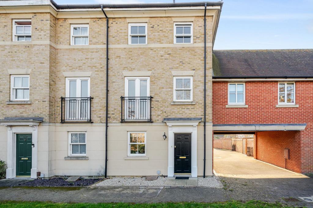 Sedge Way, Bury St. Edmunds IP33 3 bed terraced house for sale - £375,000
