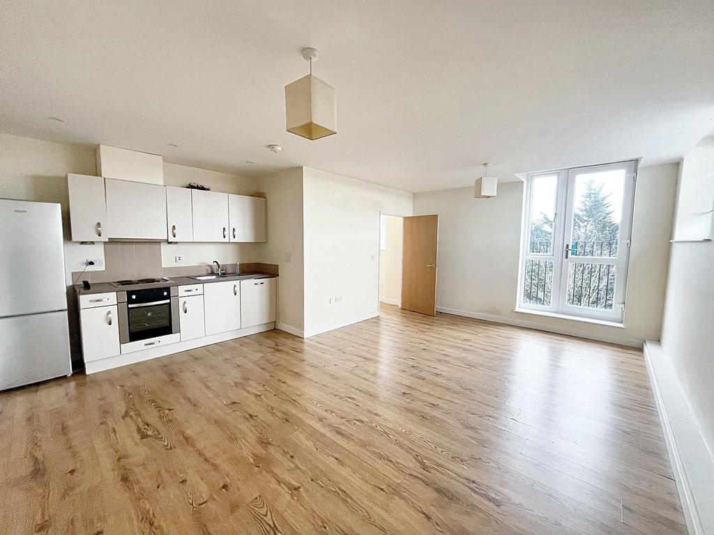 London Road, Maidstone ME16 1 bed flat - £1,050 pcm (£242 pw)