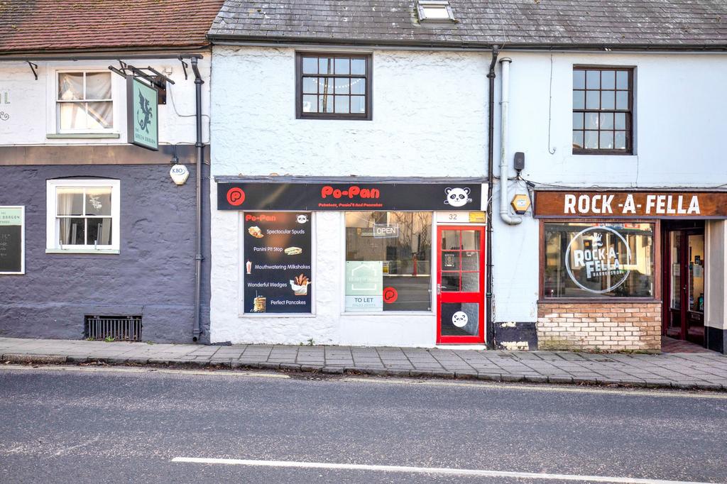 The Square, Liphook, GU30 Retail property (high street) - £650 pcm (£ ...