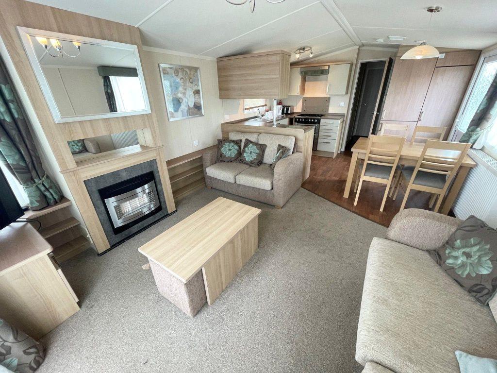 Solent Breezes Holiday Park 2 bed static caravan - £39,995