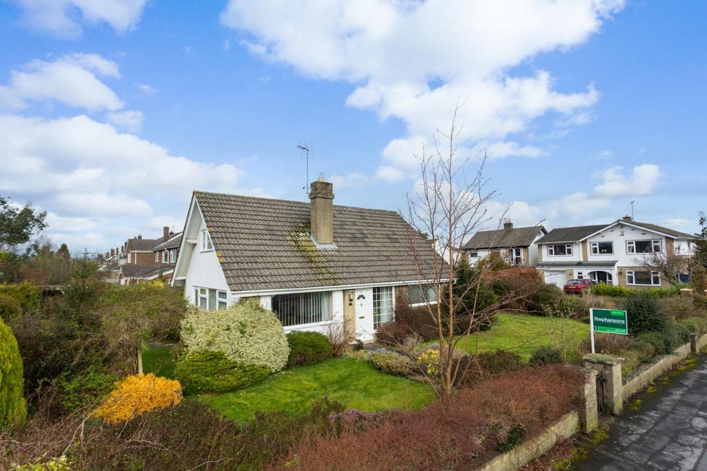 Pear Tree Avenue, Upper Poppleton, York 3 bed detached bungalow for ...