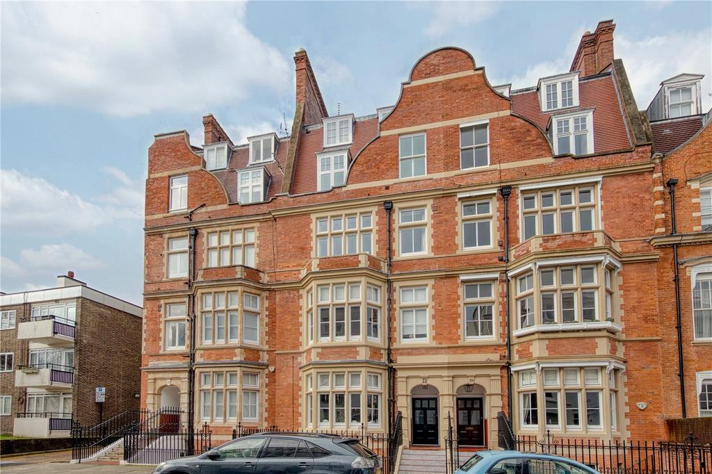 Gloucester Walk, London, W8 2 bed apartment for sale - £1,100,000
