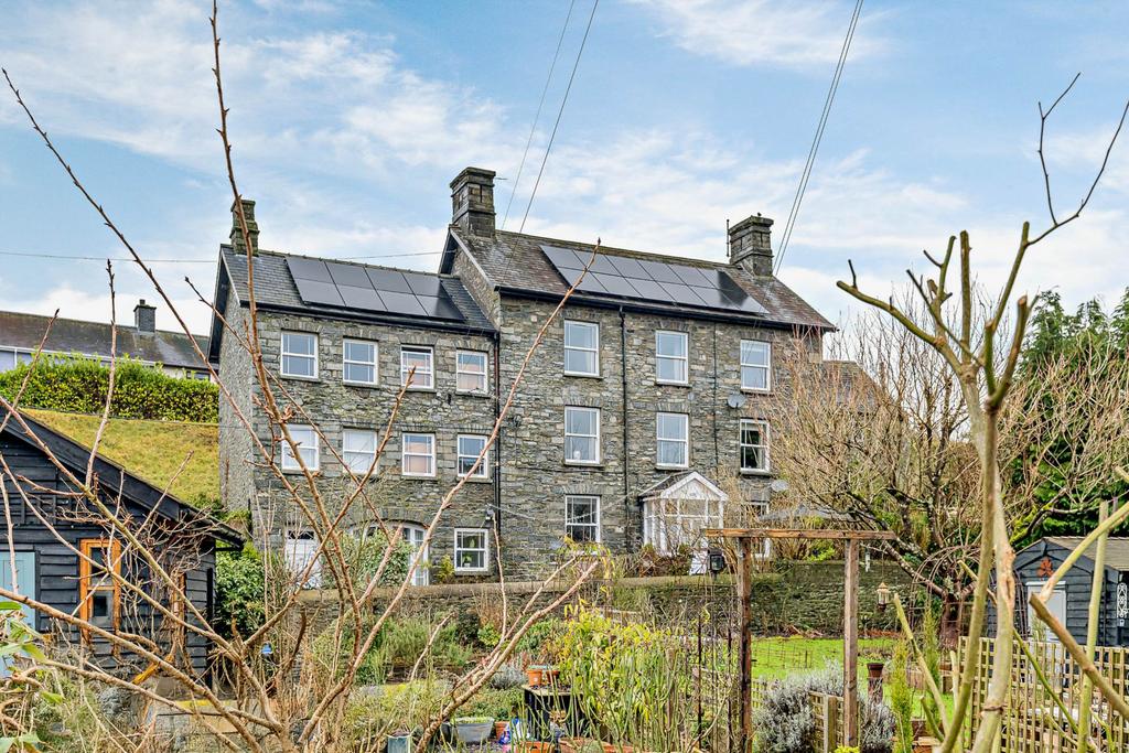 Chapel Street, Tregaron 5 bed house for sale - £375,000
