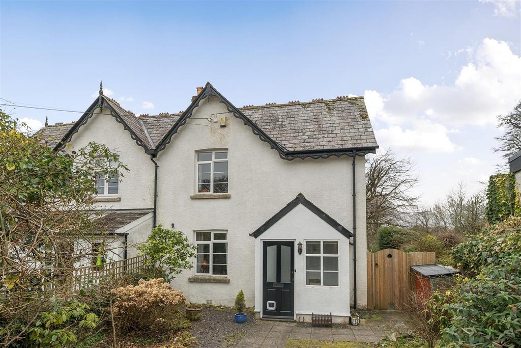 Middlemoor, Tavistock 3 bed semi-detached house - £475,000