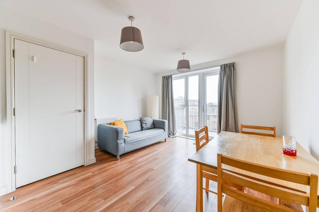 Whitestone Way, Croydon, CR0 1 bed flat to rent - £2,200 pcm (£508 pw)