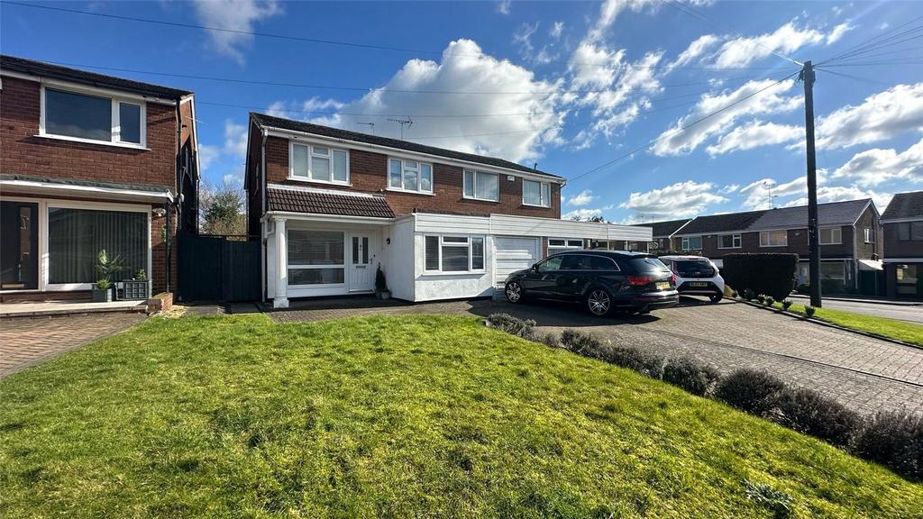 Jasmin Croft, Kings Heath, Birmingham 3 bed semi-detached house - £295,000