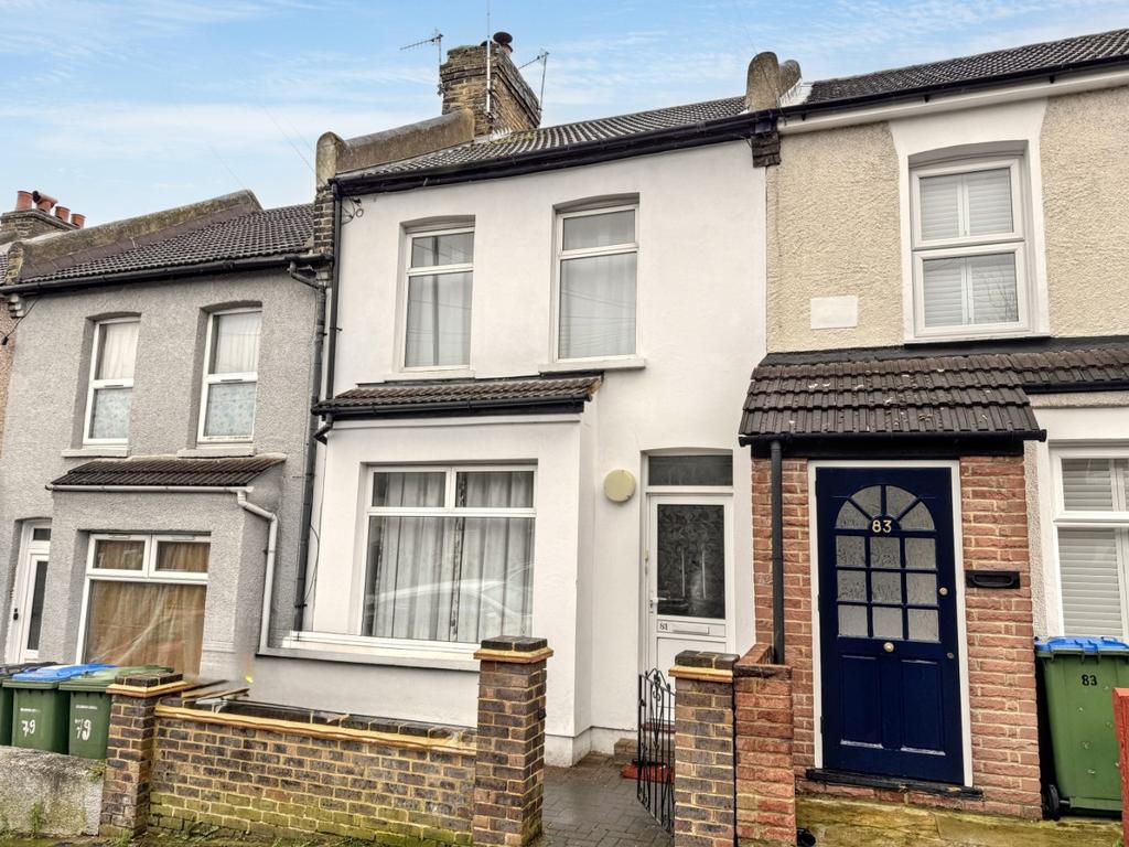 Garland Road, Plumstead, London, SE18 2 bed terraced house for sale - £ ...