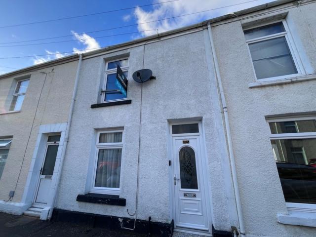 85 Western Street Sandfields Swansea 2 bed terraced house - £900 pcm (£ ...