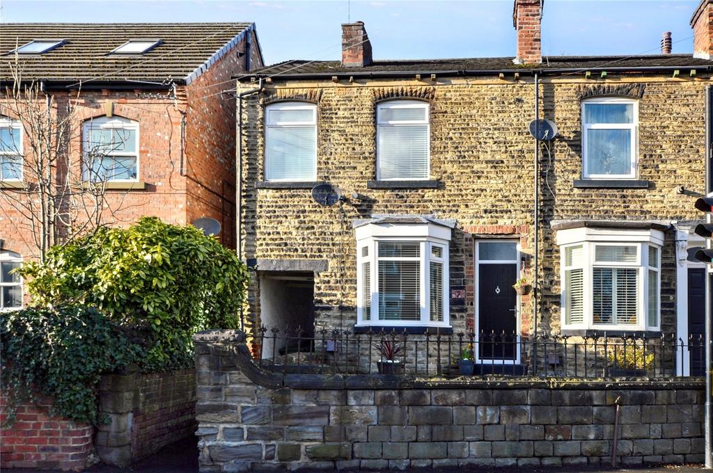 Carlton Lane, Rothwell, Leeds, West... 3 bed terraced house - £215,000