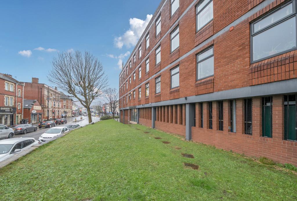 Fishponds Road, Bristol BS5 1 bed apartment - £175,000