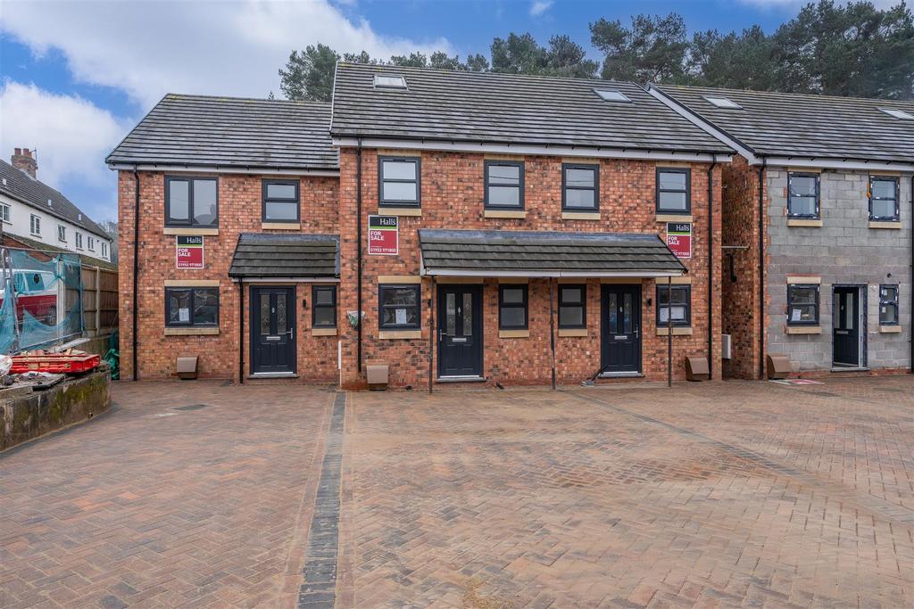 Ironbridge Road, Telford TF7 3 bed house for sale - £265,000