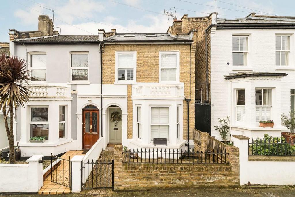 Balham Grove, London SW12 4 bed semi-detached house - £4,800 pcm (£ ...