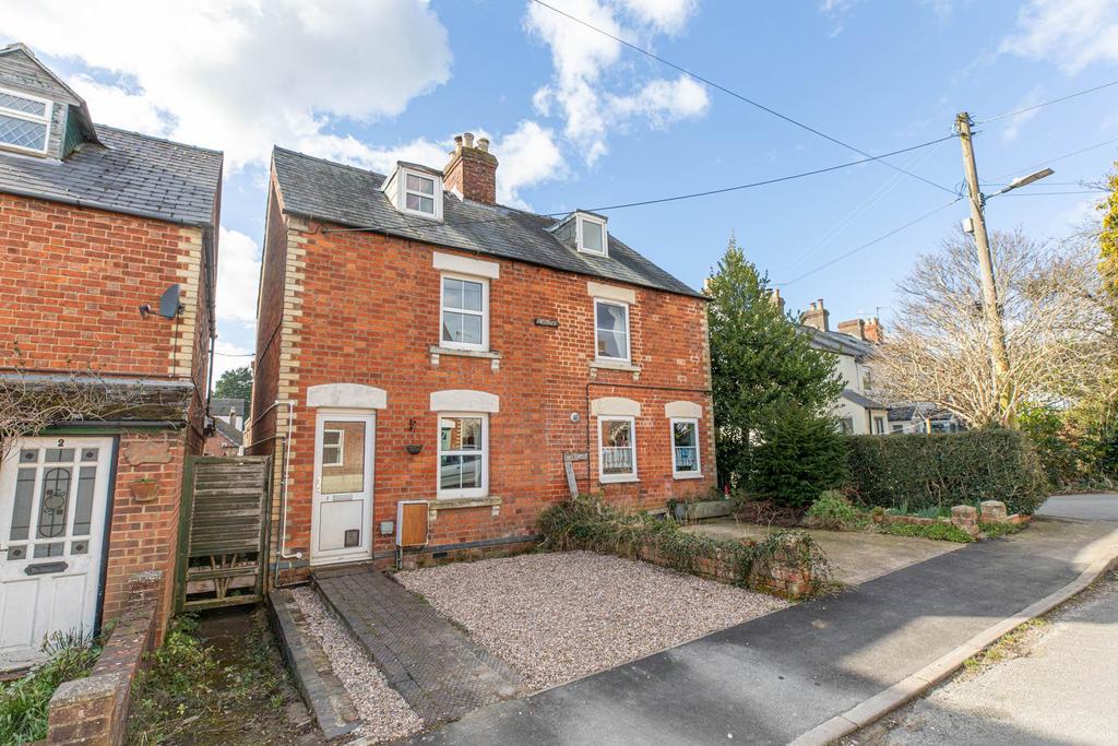 Springfield Road, Cashes Green, Stroud 3 bed semi-detached house for ...