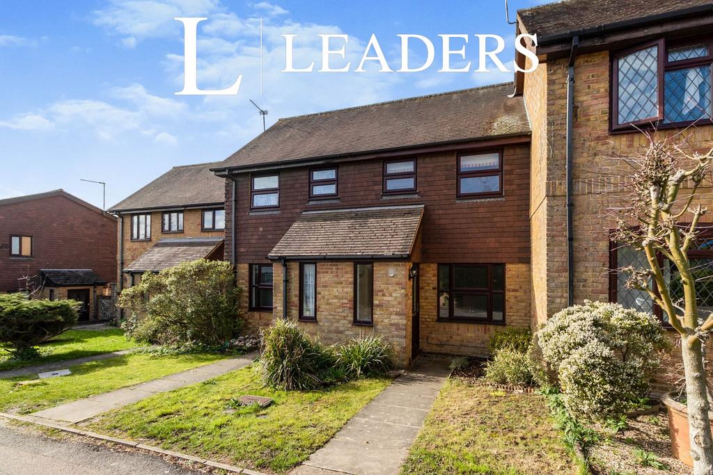 Leatherhead 1 bed semi-detached house - £1,300 pcm (£300 pw)
