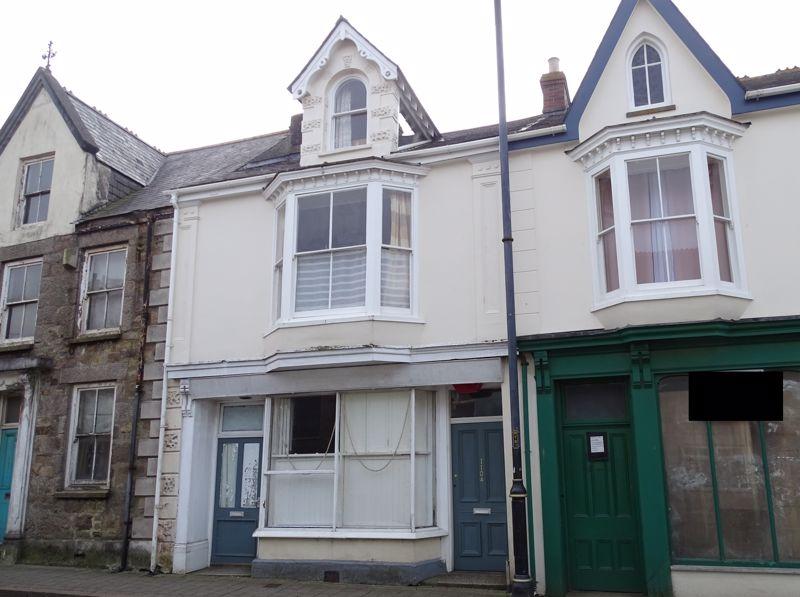 Trelowarren Street, Camborne - First... 3 bed flat for sale - £135,000