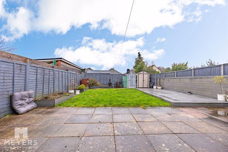 Bascott Road, Wallisdown, BH11 2 bed detached bungalow for sale - £325,000