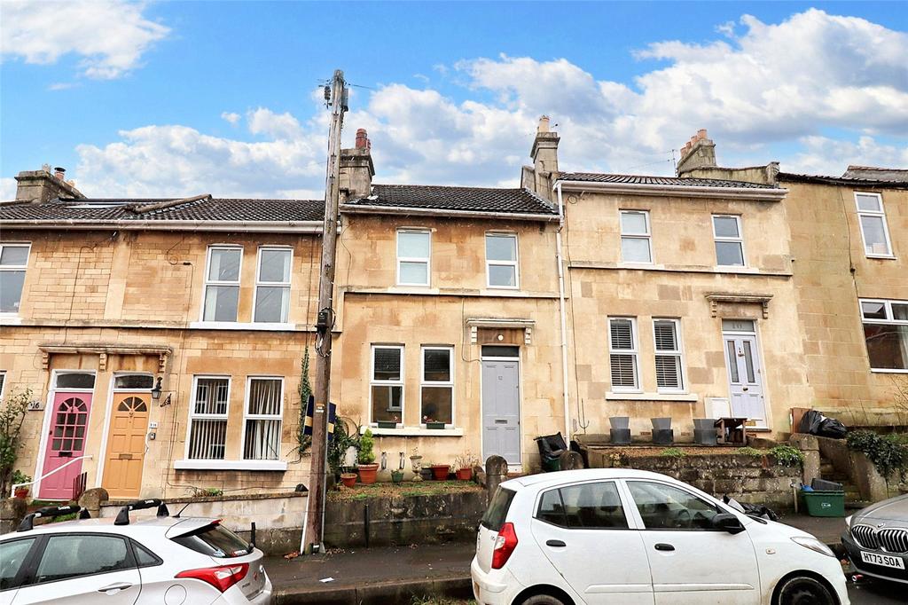 Dartmouth Avenue, Oldfield Park... 2 bed terraced house - £325,000