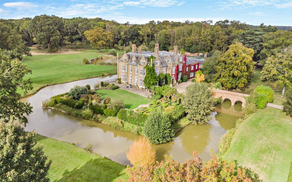 Stanfield, Wymondham, Norfolk, NR18 9 bed detached house - £4,500,000