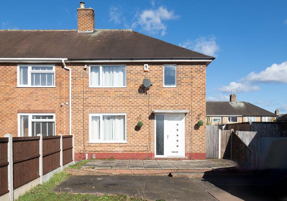Farnborough Road, Nottingham NG11 3 bed semi-detached house - £200,000
