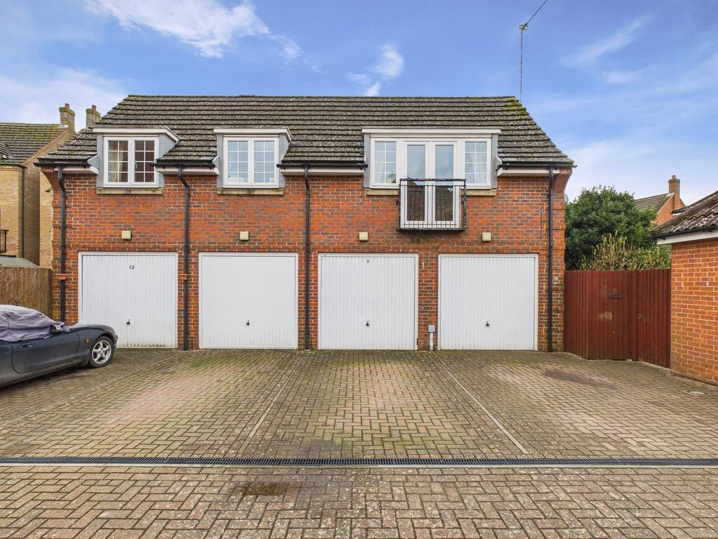 Saffron Close, Downham Market PE38 2 bed coach house for sale - £180,000