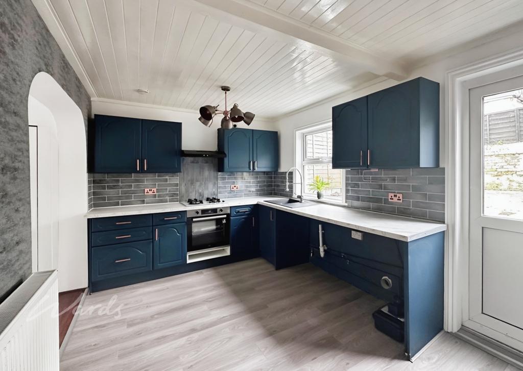 Grotto Road Margate CT9 4 bed terraced house - £1,550 pcm (£358 pw)