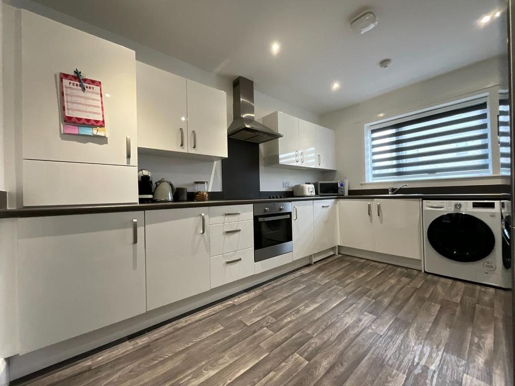Nightingale Avenue, Hebburn, NE31 3 bed semi-detached house - £259,950