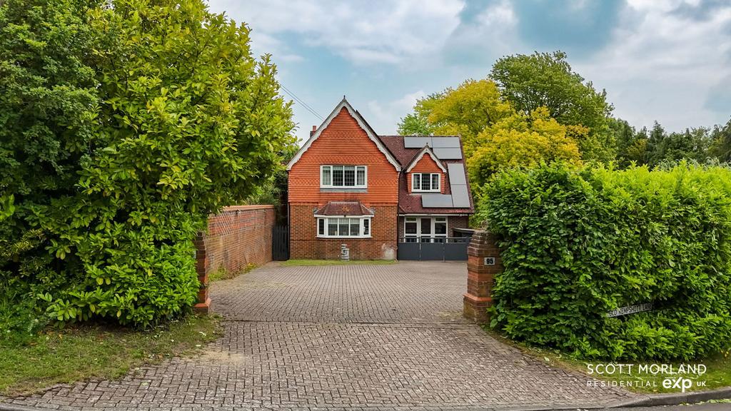 Old Kempshott Lane, Basingstoke RG22 6 bed detached house for sale - £ ...
