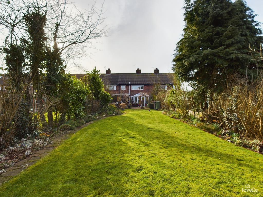 Whitehouse Lane, West Halton DN15 3 bed terraced house - £172,950