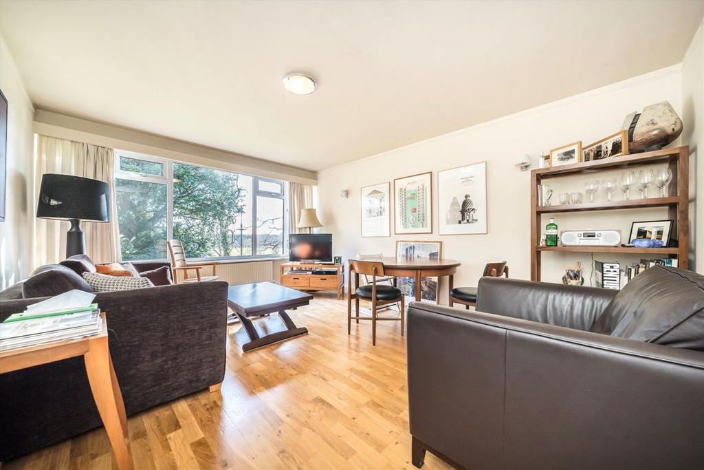 Church Road, London W7 2 bed flat for sale - £475,000