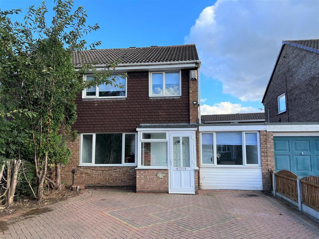 Druid Park Road, Willenhall 3 bed house - £1,150 pcm (£265 pw)