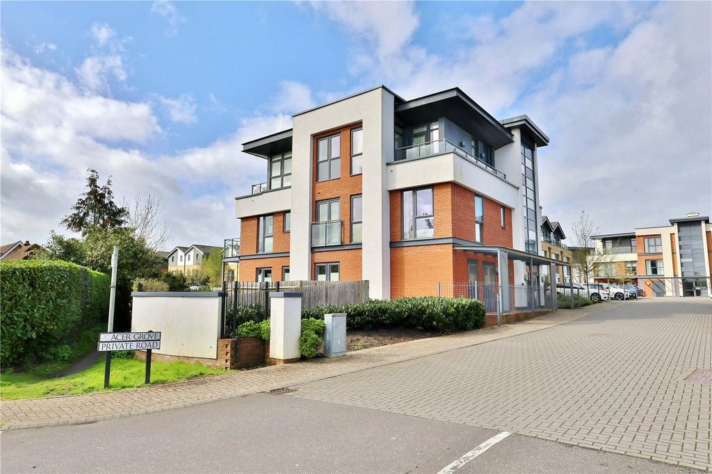 Acer Grove, Woking, Surrey, GU22 1 bed apartment - £1,300 pcm (£300 pw)