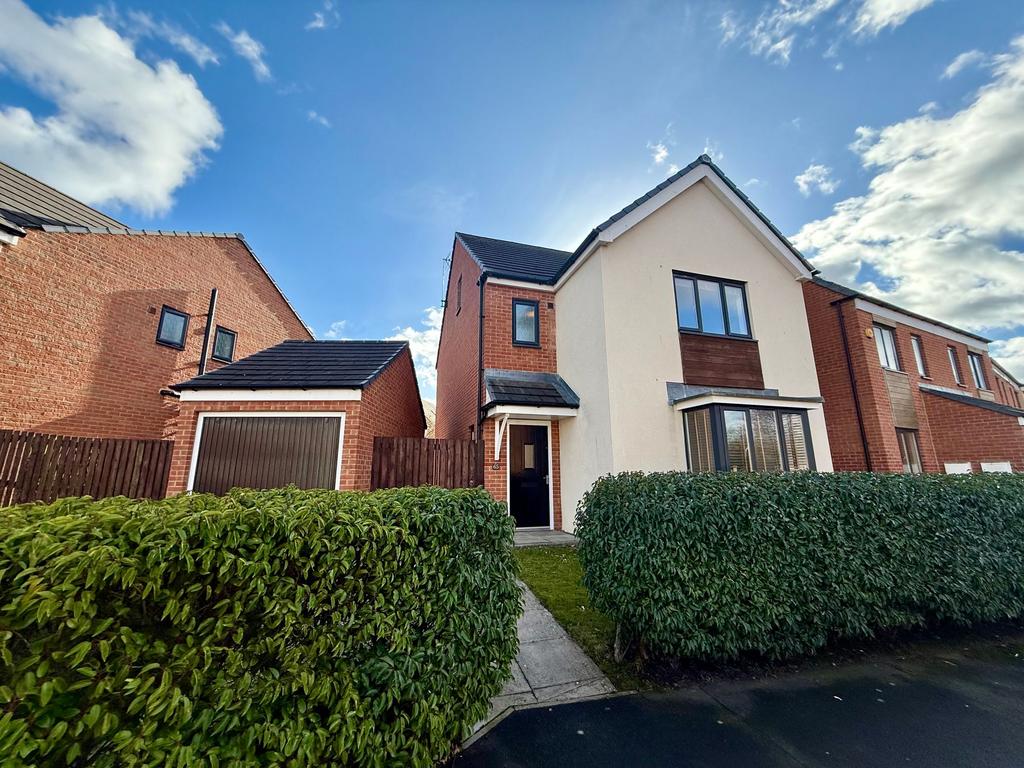 St. Aloysius View, Hebburn, NE31 4 bed detached house for sale - £265,000