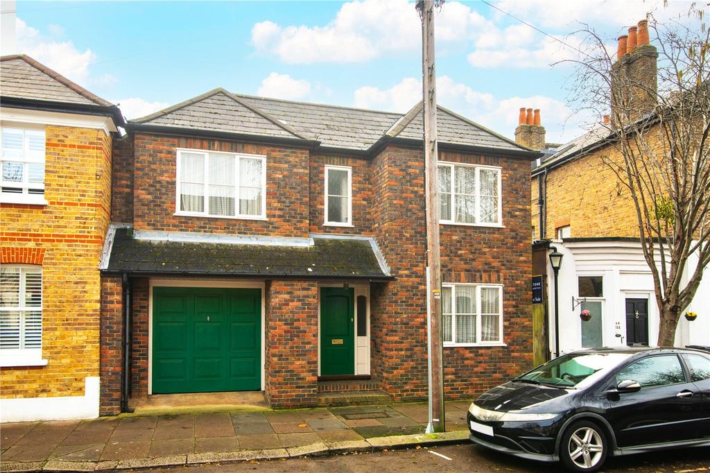 Somerset Road, Teddington, Middlesex... 3 bed detached house for sale ...