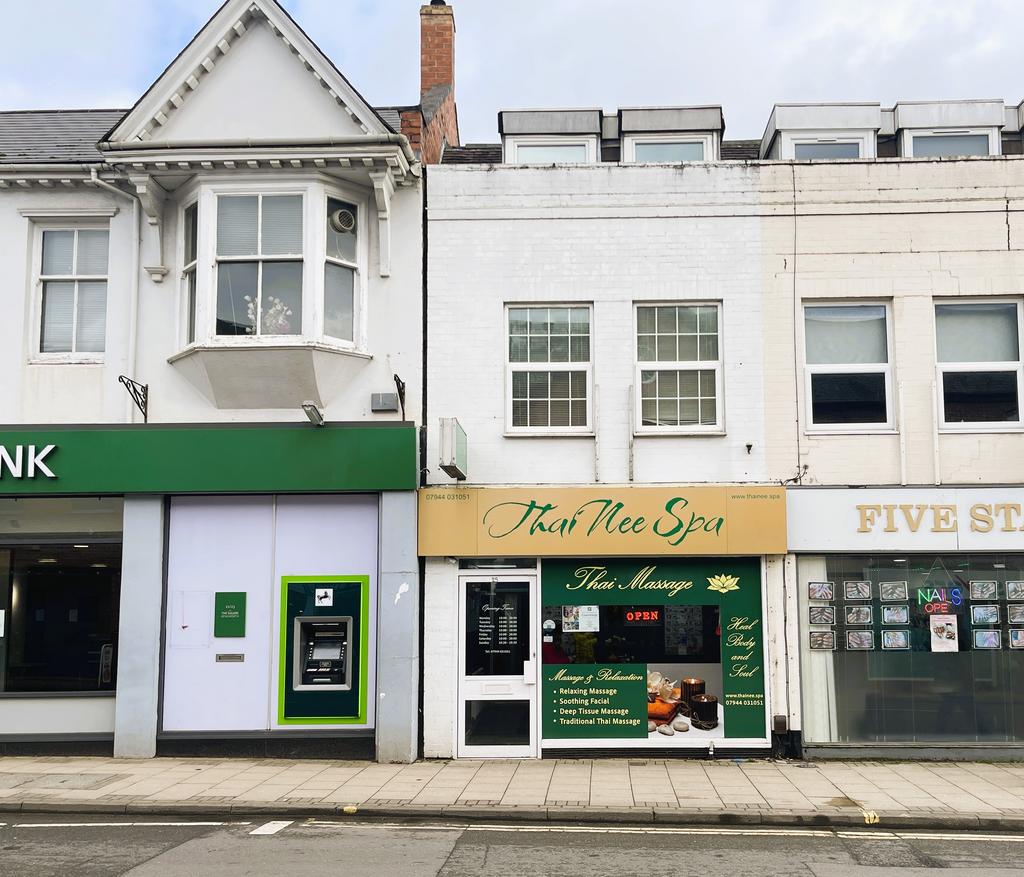The Square, Kenilworth CV8 Retail property (high street) for sale - £ ...